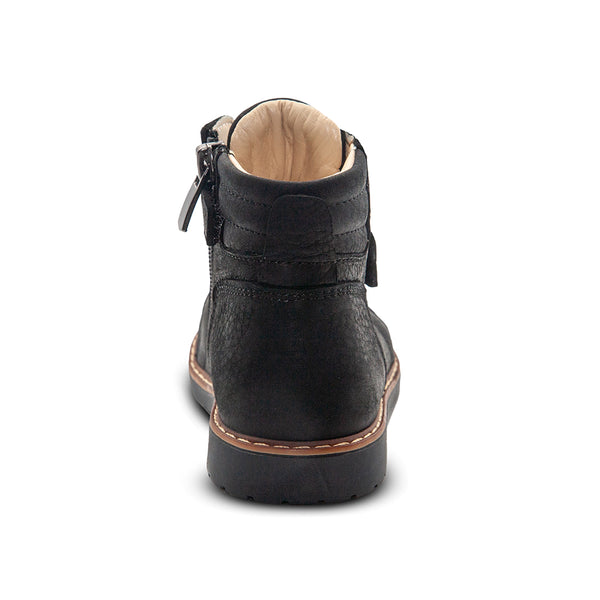 URBAN STRIDE Orthopaedic High-Top Boots for Kids - First Walkers ...